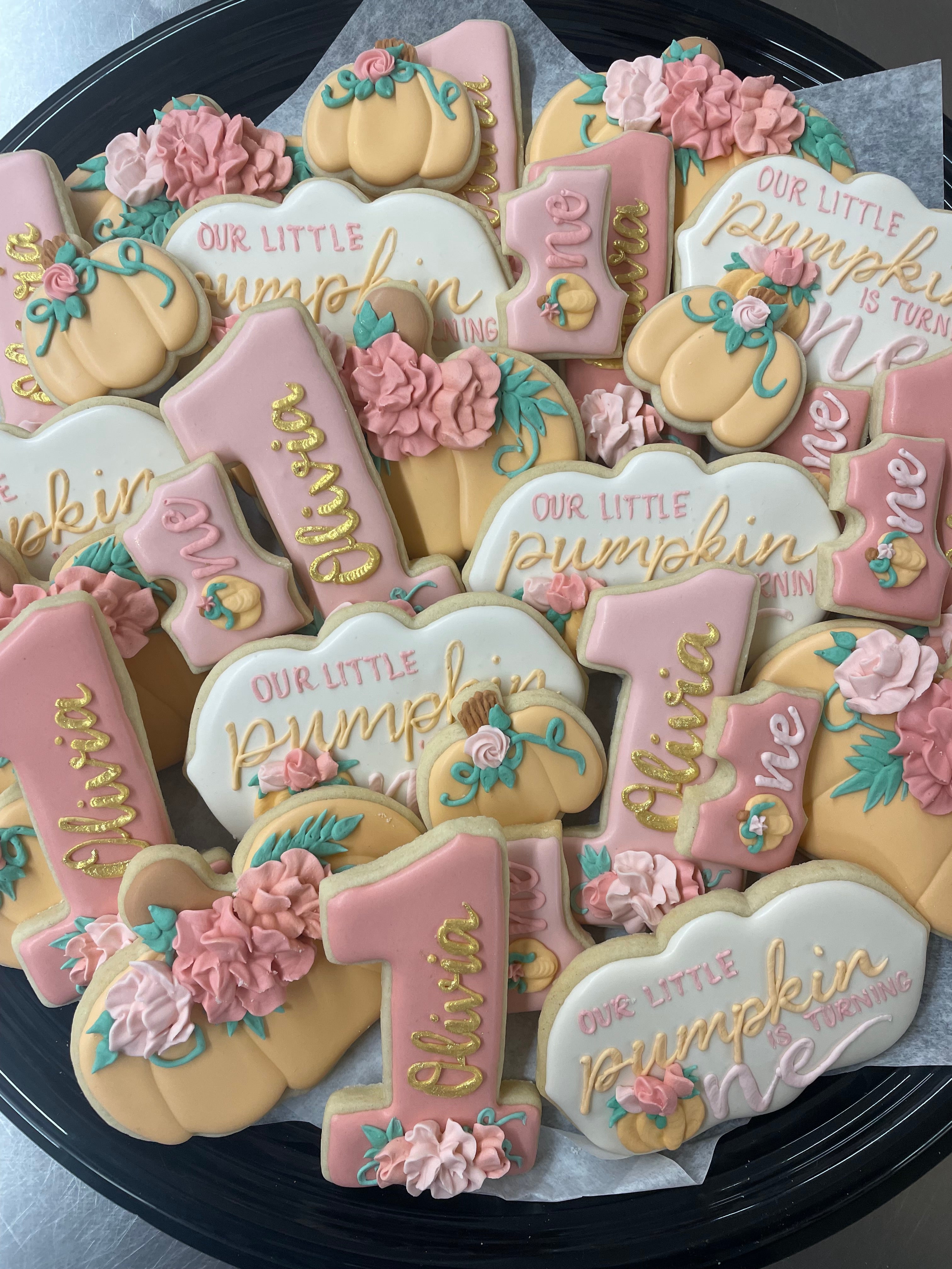 Custom Sugar Cookie Tray at Jenn’s Cookie Creations | Jenn's Cookie ...