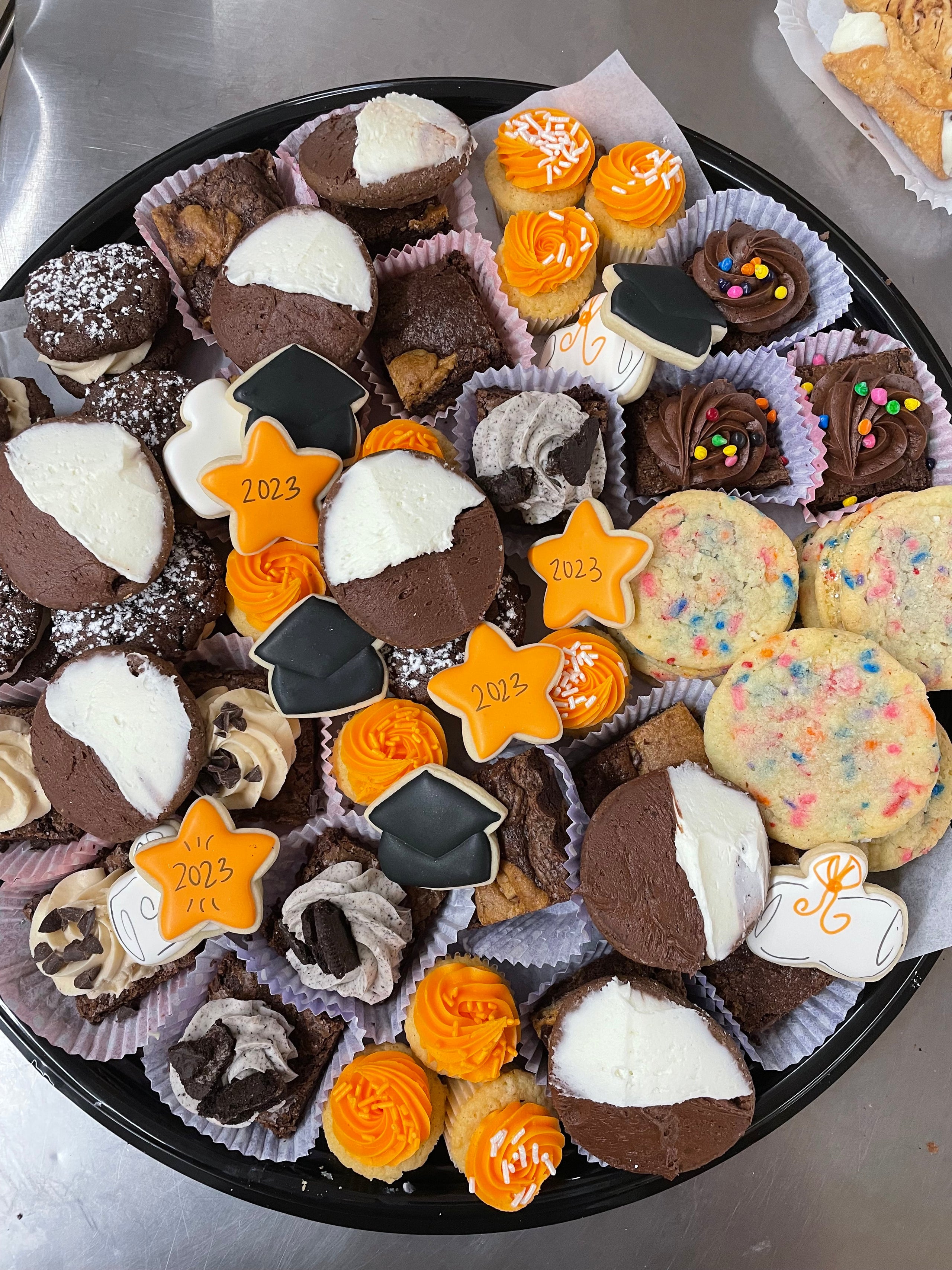 Party Dessert Tray | Jenn's Cookie Creations